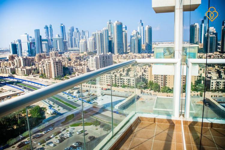 Burj Al Nujoom Building Guide - PropertyDigger.com