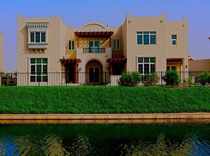 Islamic Cluster, Jumeirah Islands Area Guide - PropertyDigger.com